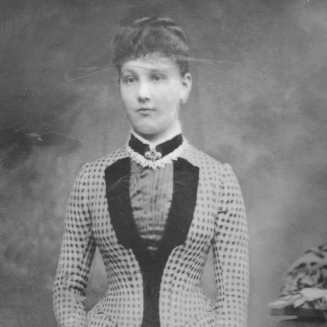 Woman in Real Life: Insta-Friday in real life, Jolene gets a bath