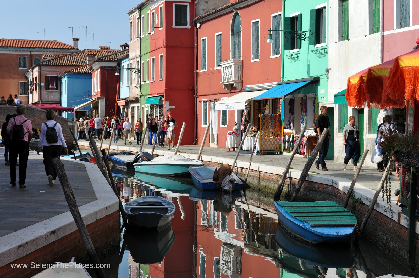 Oh, the places we will go!: Murano & Burano - Islands of Venice