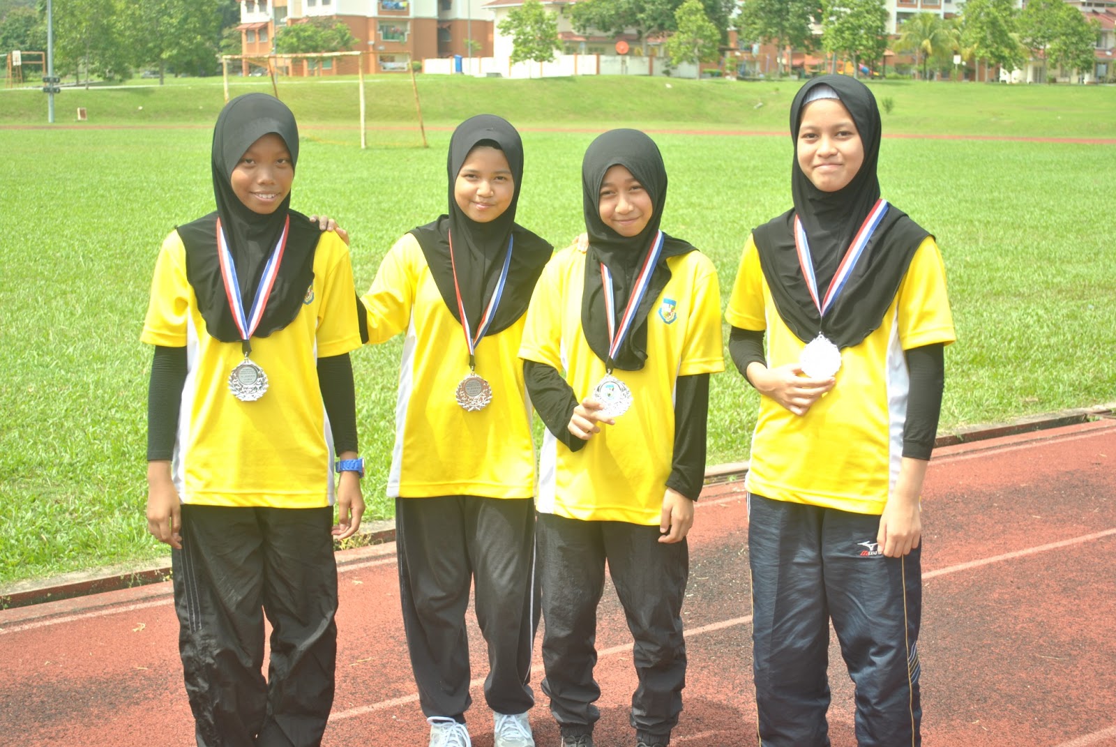 BNK SK AMPANG: SUKAN TAHUNAN BALAPAN & PADANG SK AMPANG KALI KE 41