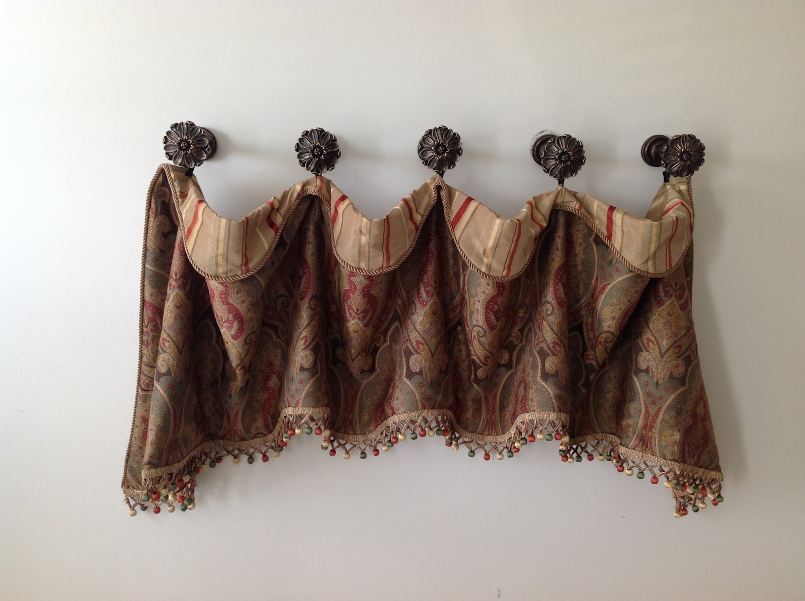 Empire Interiors: Valances