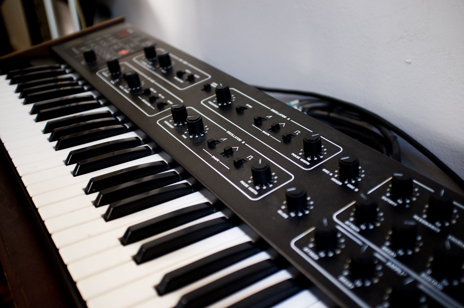 MATRIXSYNTH: Sequential Circuits Prophet 600 Vintage Analog Synthesizer