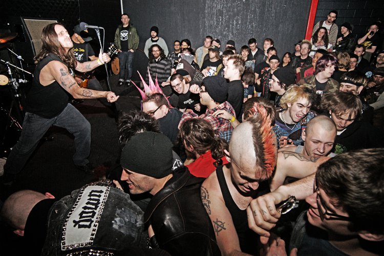 Color Is Its Own Reward: INTERVIEW - Dave Dictor (MDC)