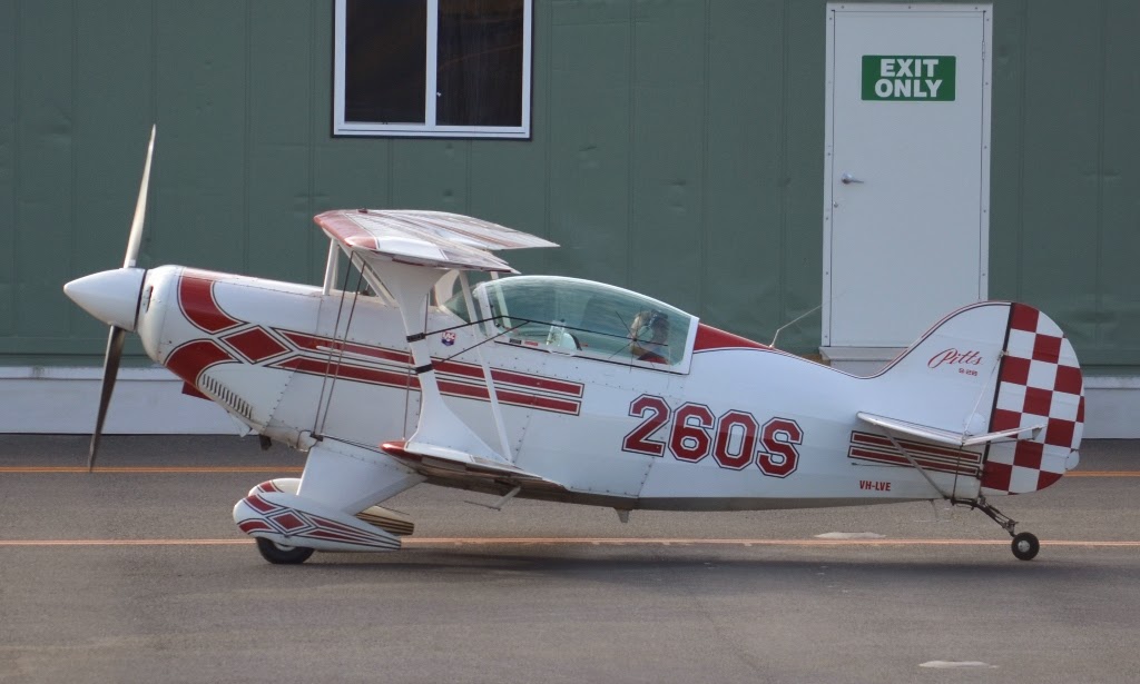 Central Queensland Plane Spotting: Pitts Special (Pitts S-2B) Aerobatic ...