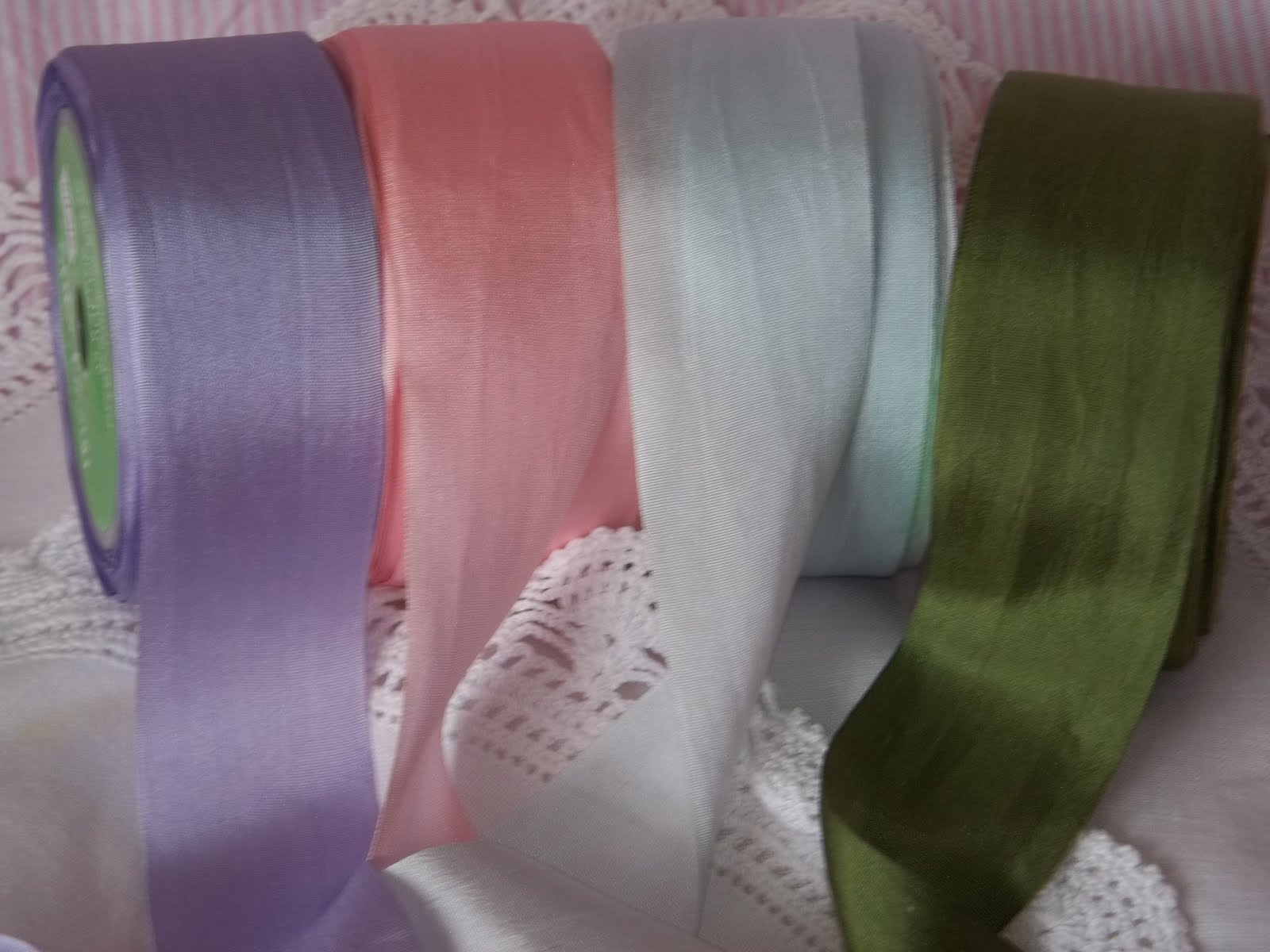 Vintage Romance: silk ribbon