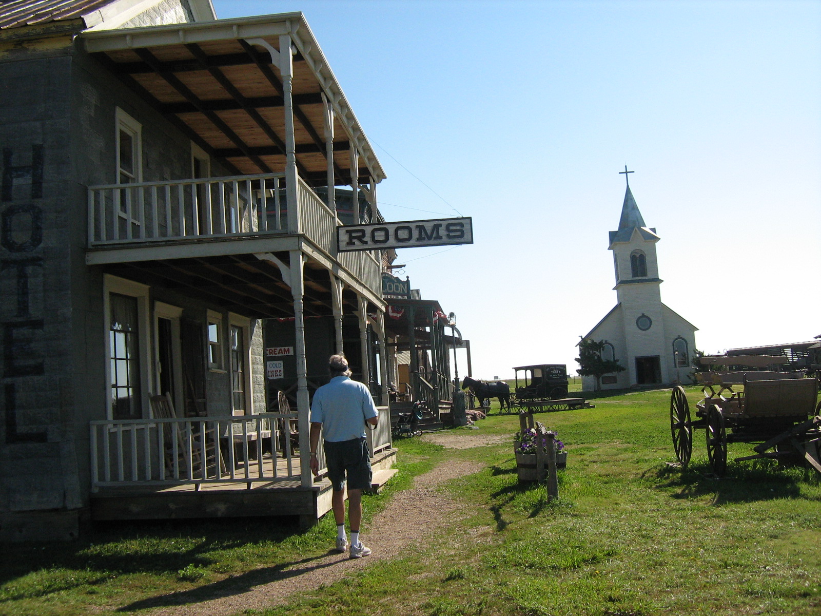 Penny & Sid's Travelblog: 1880 Town, South Dakota