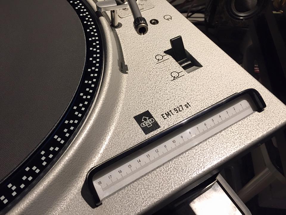 EMT 927 legendary turntable – M & S | Ultimate High-Fidelity