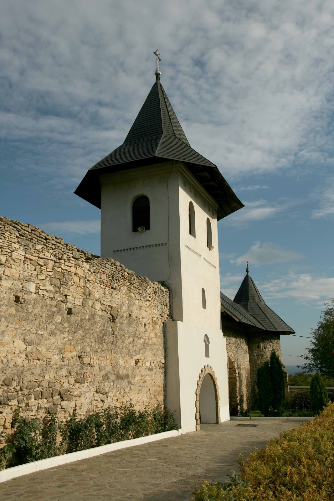 Manastirea Hadambu, Iasi | Comoara Culturala a Romaniei