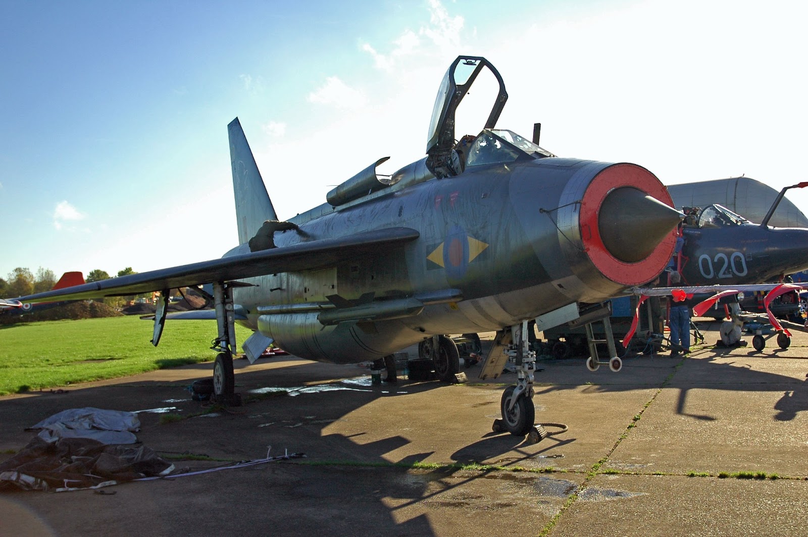 Time and Motion Images: Lightning Preservation Group XS904 XR728