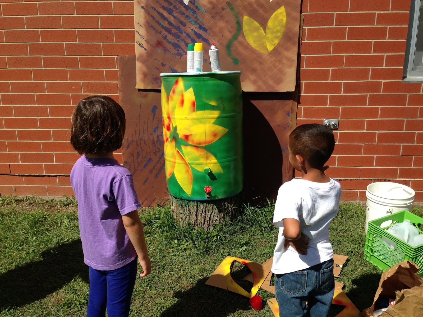 LINCS Farm to School Project: Rain Barrel gets some color