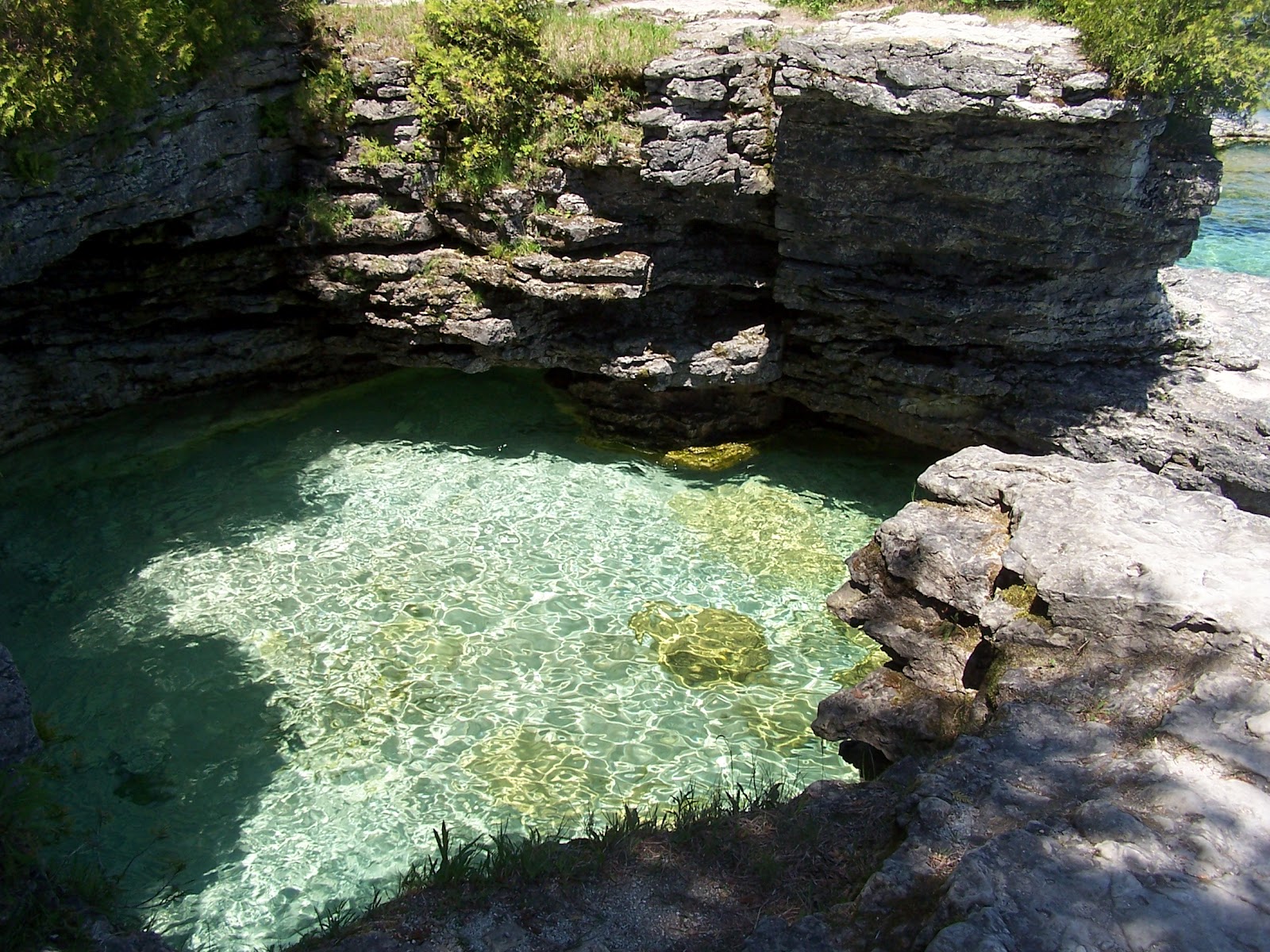 Bruce and MarySue's Thoughts and Adventures: Cave Point County Park ...