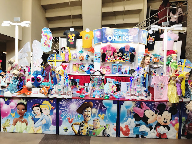 DISNEY ON ICE PRESENTS FOLLOW YOUR HEART - THE PATRICIOS