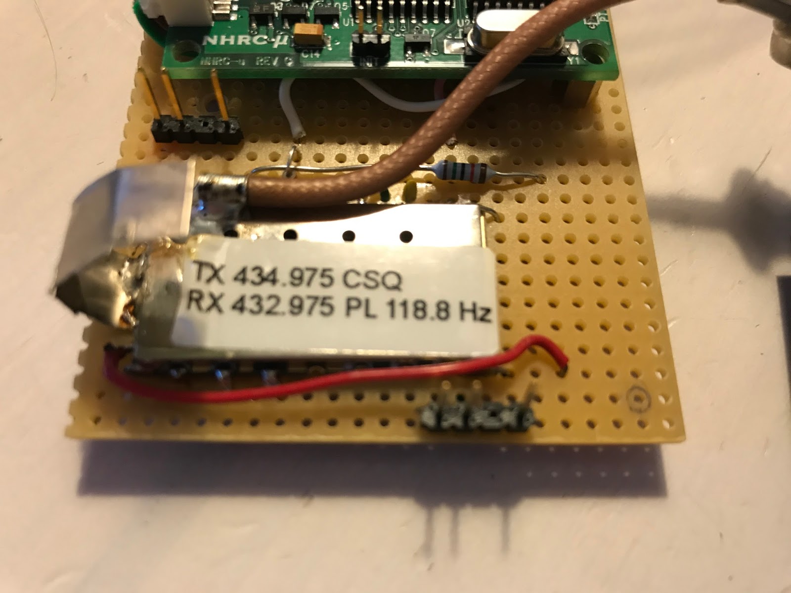 Experimenting with SA818 miniature RF modules