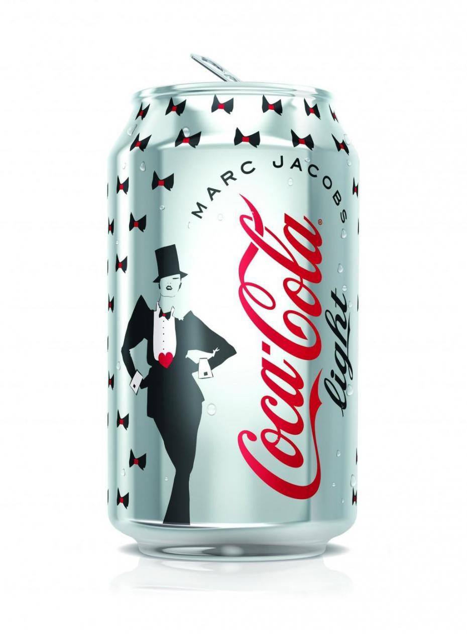 :: Alexandra Proaño 3D - Green Pear Diaries ::: Marc Jacobs & Coca Cola ...