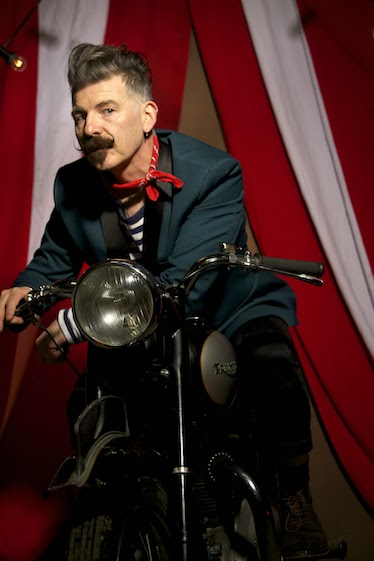 MOTORCYCLE 74: Jerry Fish on a Triumph