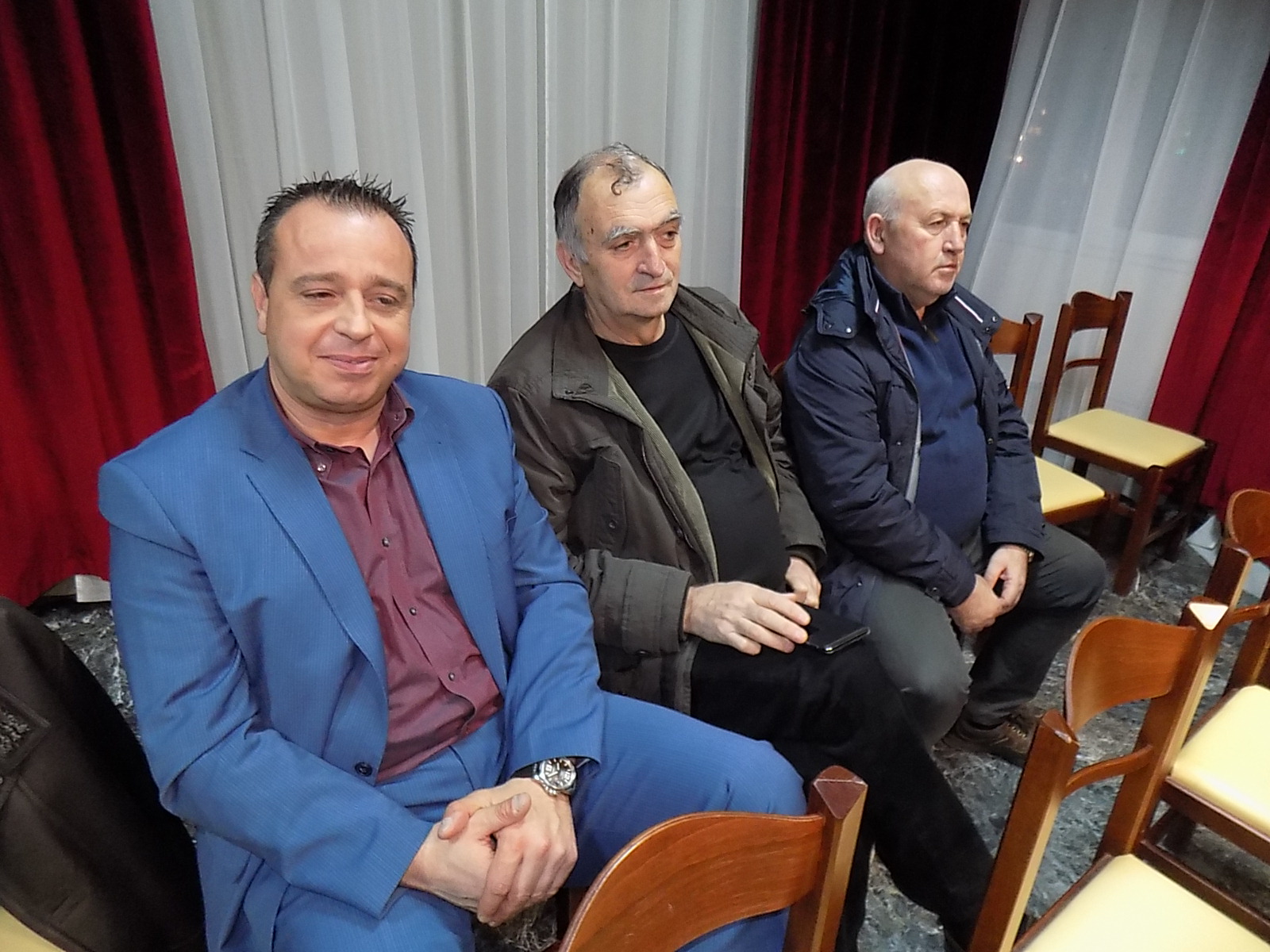 Ο Στέλιος Αρσενίου γράφει για το βιβλίο "ΤΟ ΣΠΙΤΙ ΣΤΗΝ ΕΚΑΛΗ" της ...
