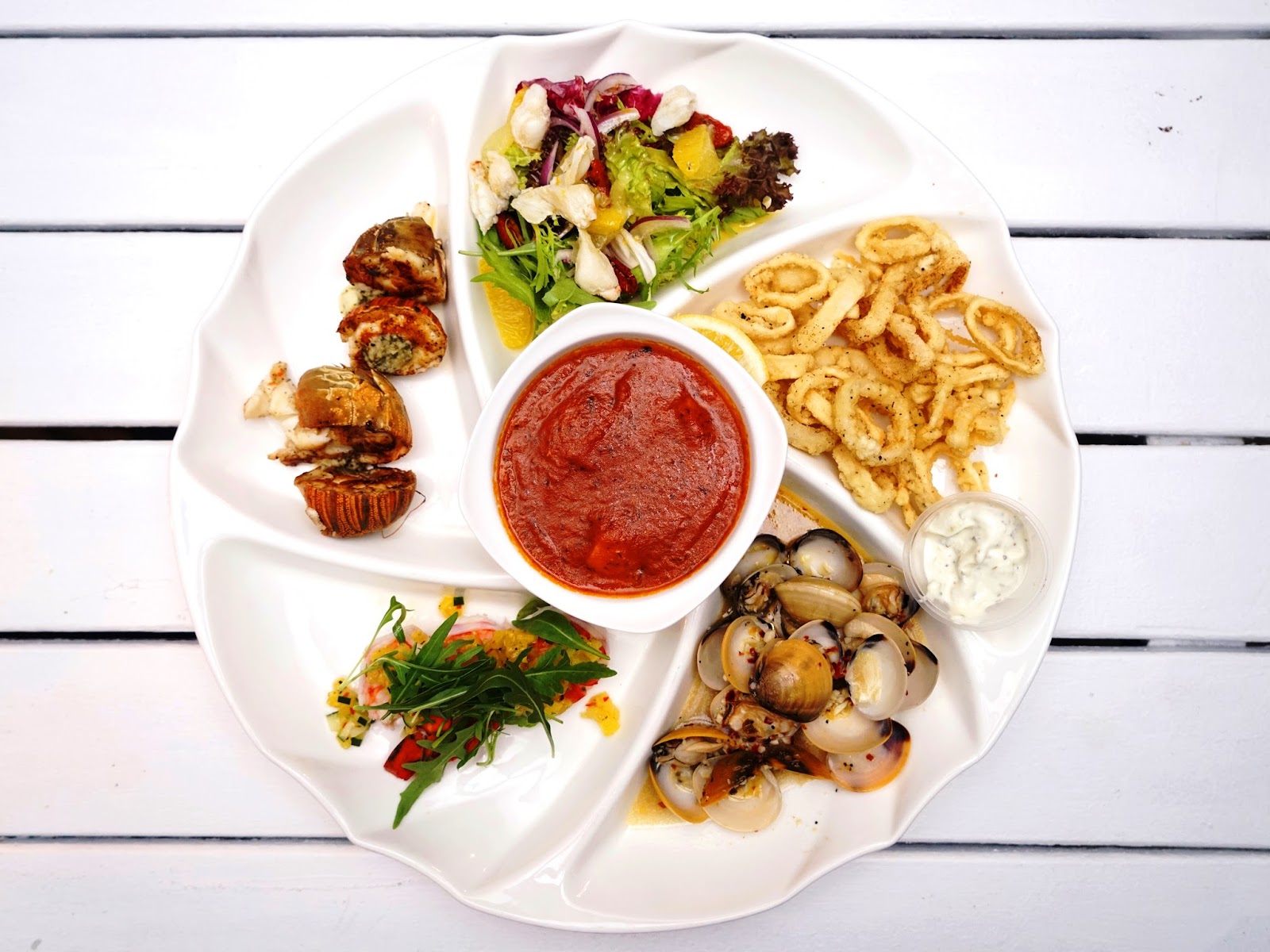 PinkyPiggu: Coastes @ Siloso Beach, Sentosa ~ Beachfront Dining Bar ...