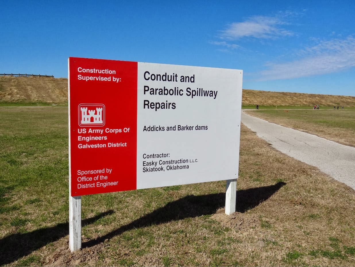 H-Town-West Photo Blog: More Dam Work