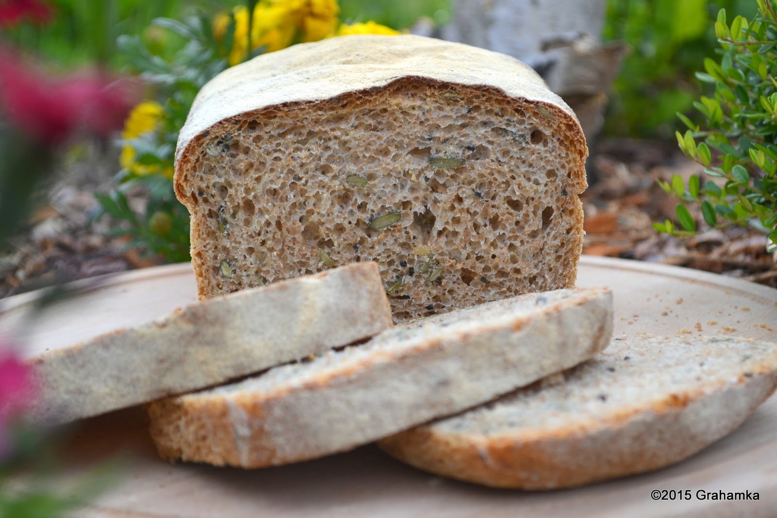 Grahamka, weka i kajzerka...: Chleb pszenny razowy, z nasionami dyni i ...
