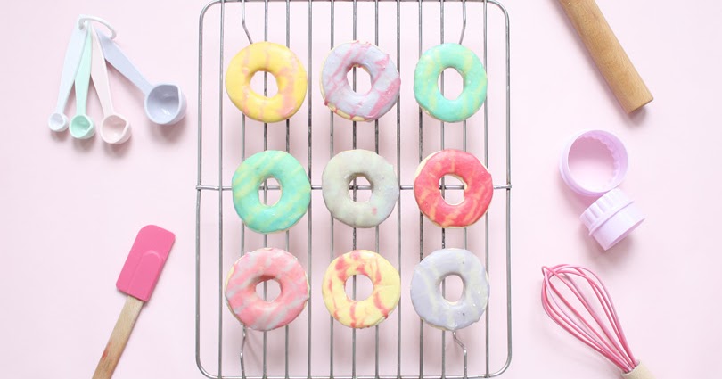 Vegan Iced Ring Biscuits - Little White Socks