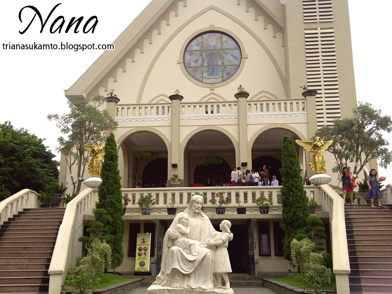St. Yakobus Church Surabaya ~ I'ts My Life