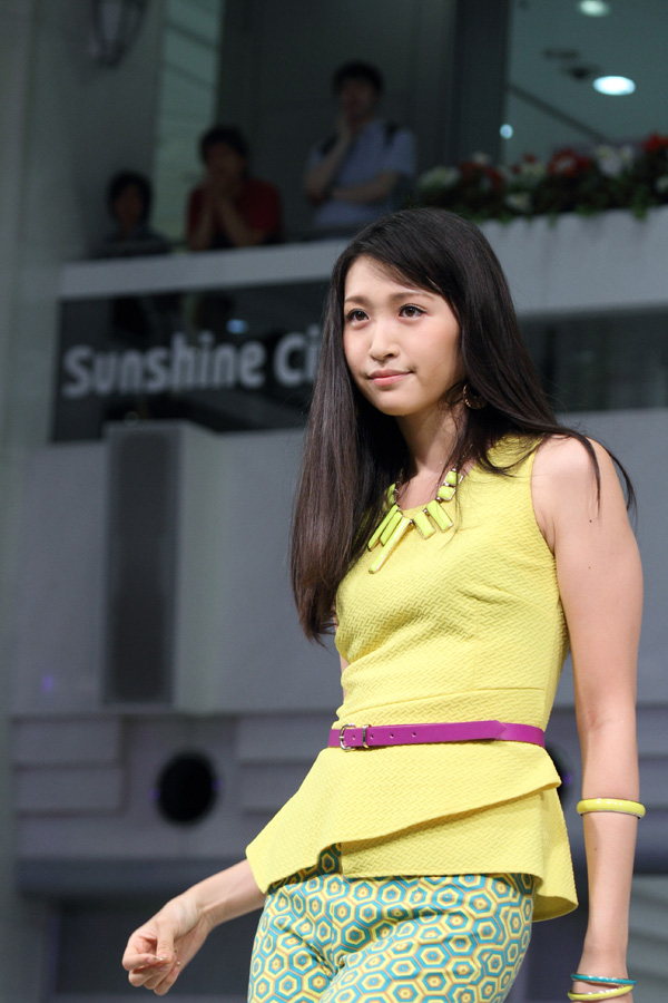 Nao Kanzaki and a few friends: Rurika Yokoyama: A little of this and ...