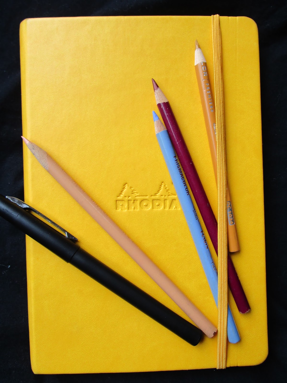 Sketchbook Wandering : More Sketches from The Yellow Book...