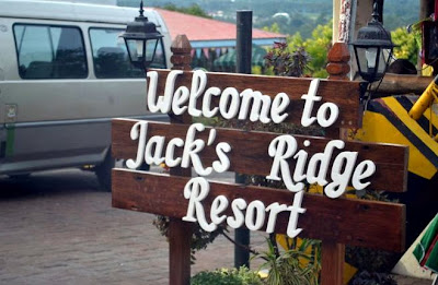 Philippines Beach: Jacks Ridge Resort