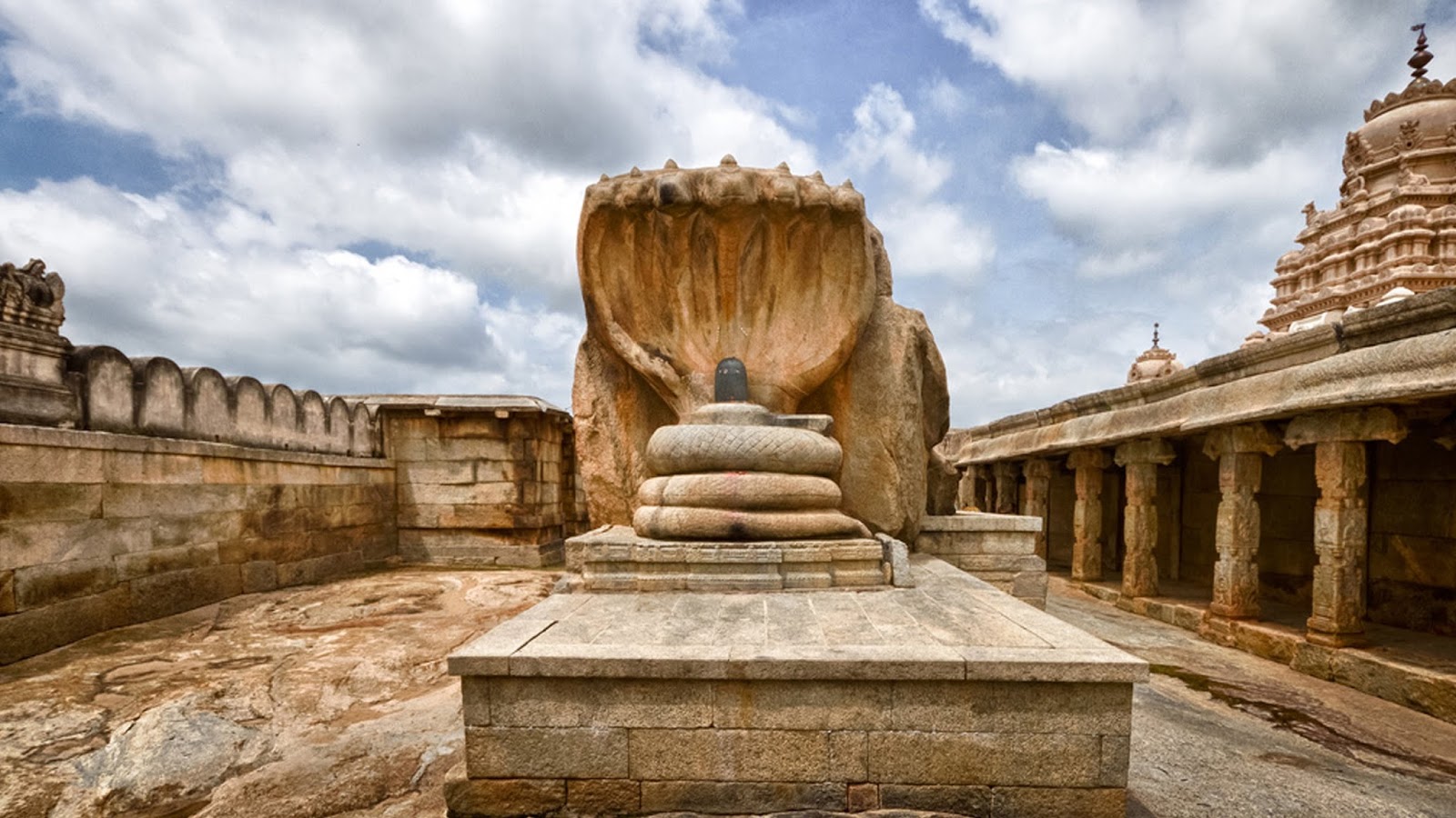 Veerabhadra Swamy Temple, Lepakshi.