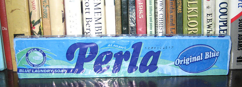 Percy's It's a Wrap: Perla Original Blue Soap 2011