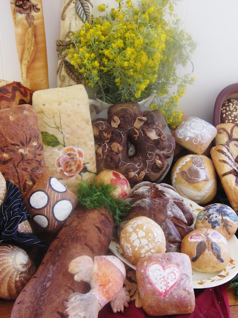 Chef Tess Bakeresse: Today's Bread-Art Photo Shoot...and a NEW Book!!