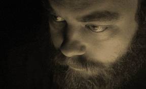 Un Cielo lleno de Libros: Reseña y Booktrailer de El Nombre del Viento ...