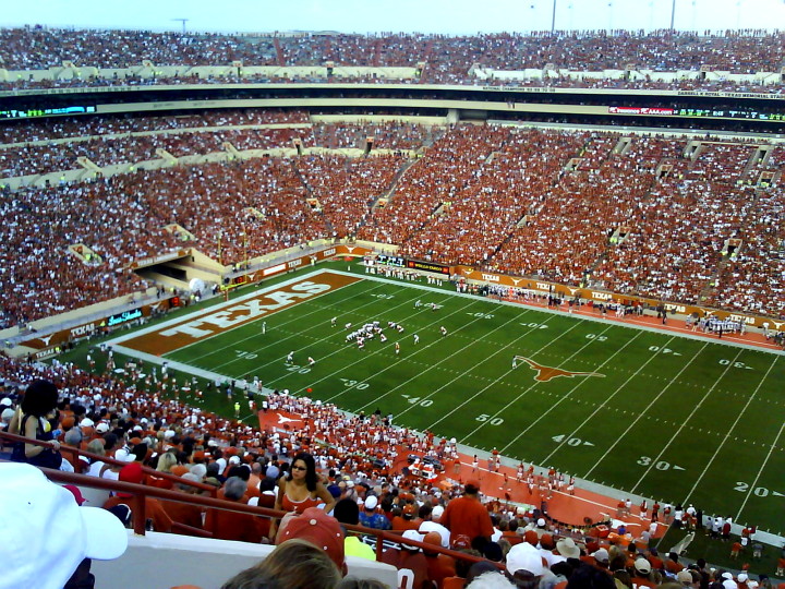 Longhorns Round-Up: Texas Memorial Stadium Address