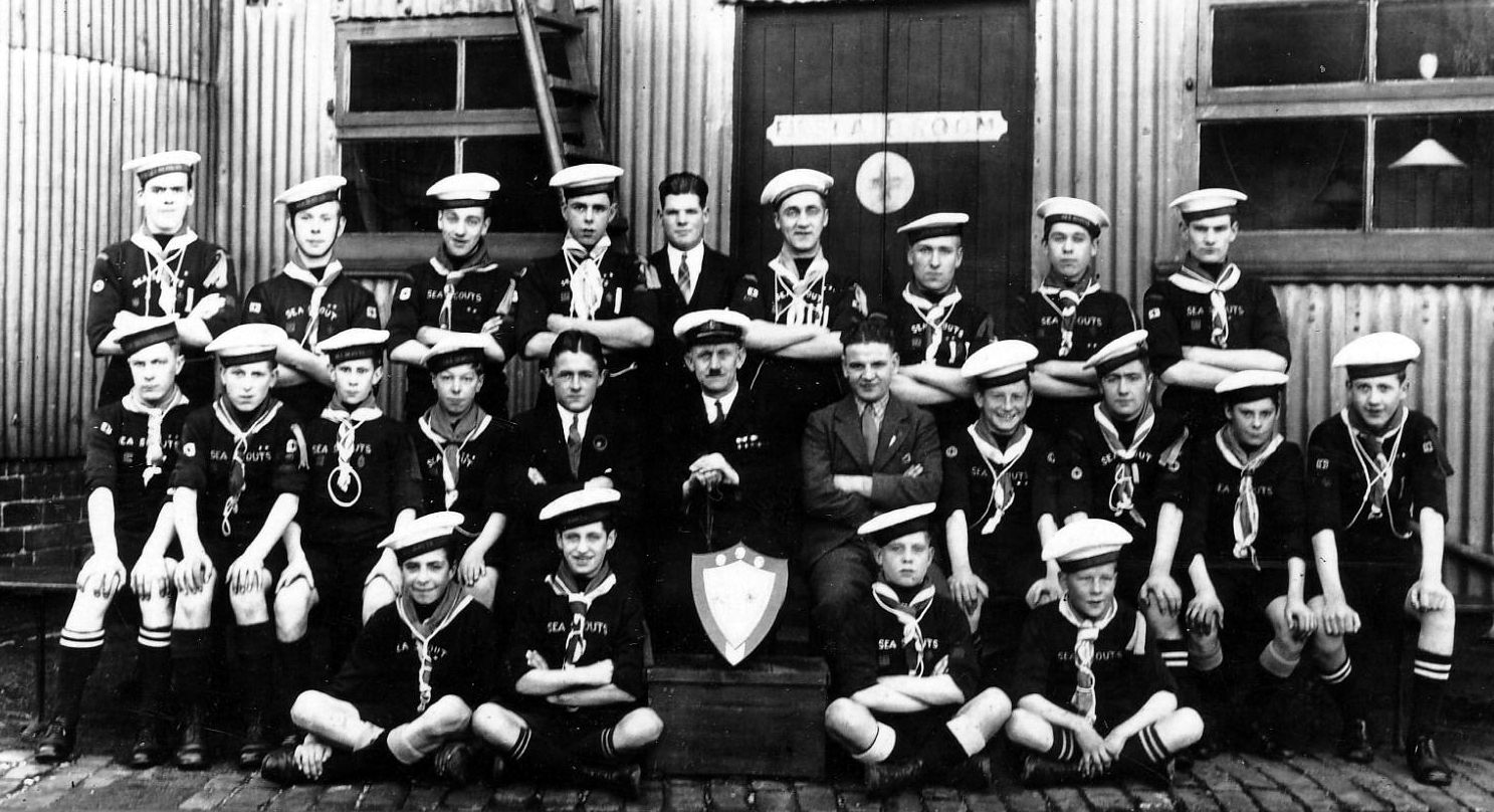 Tour Scotland: Old Photograph Sea Scouts Greenock Scotland