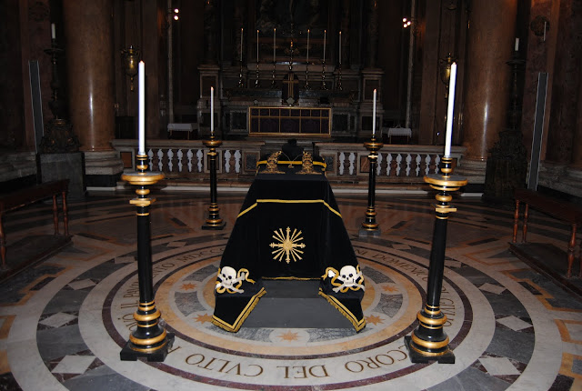 Sacristy Tips: Constructing a Catafalque for the Requiem Mass ...