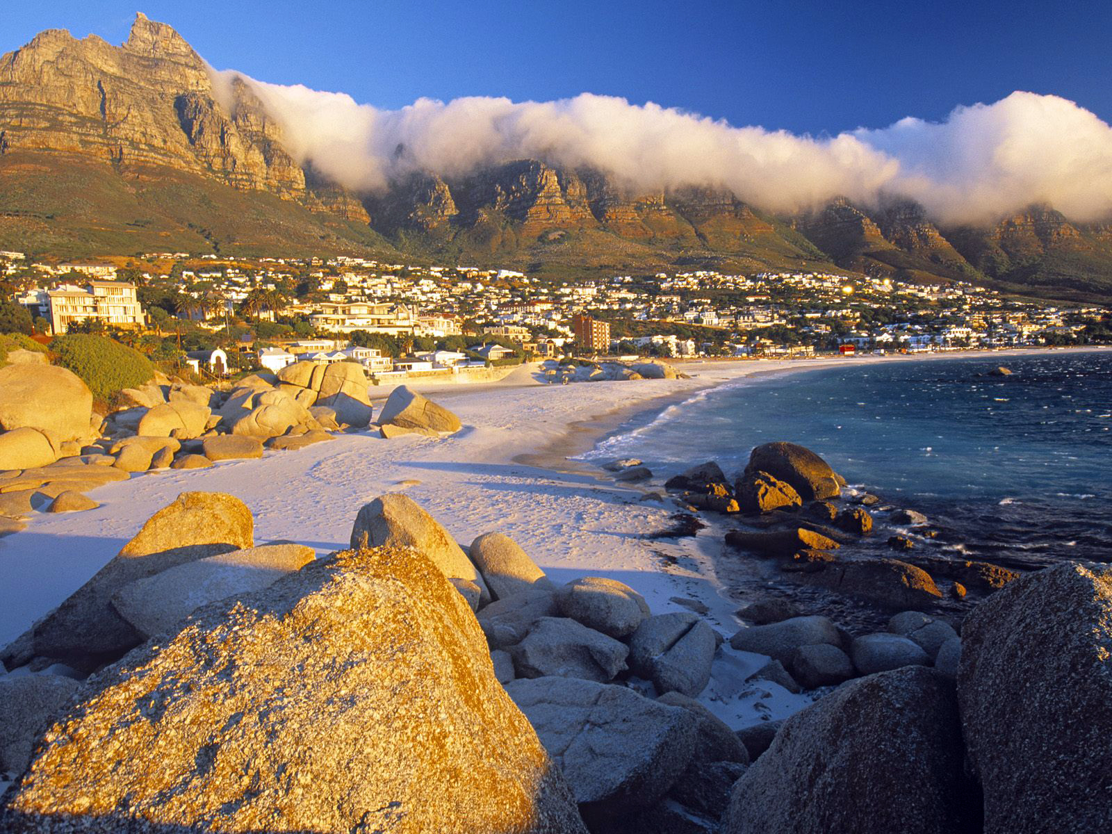 World Travel Places: Beautiful City Cape Town