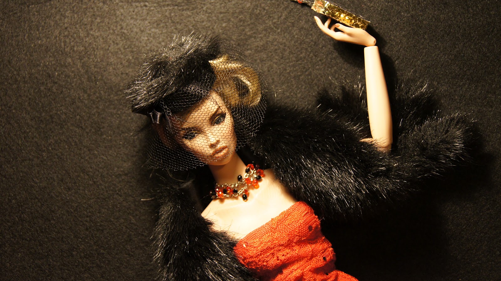 Fashion Dolls Couture - Unlimited: RED GOWN