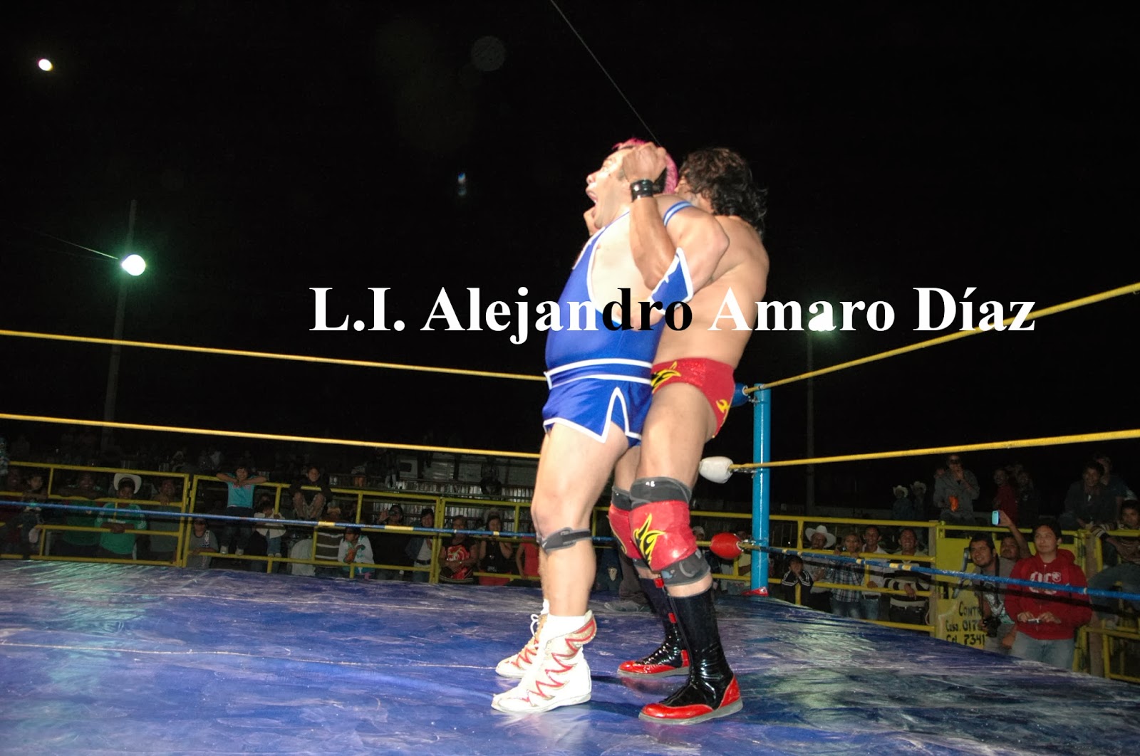 ESTRELLAS DEL RING.: CMLL presente y 100% noche técnica