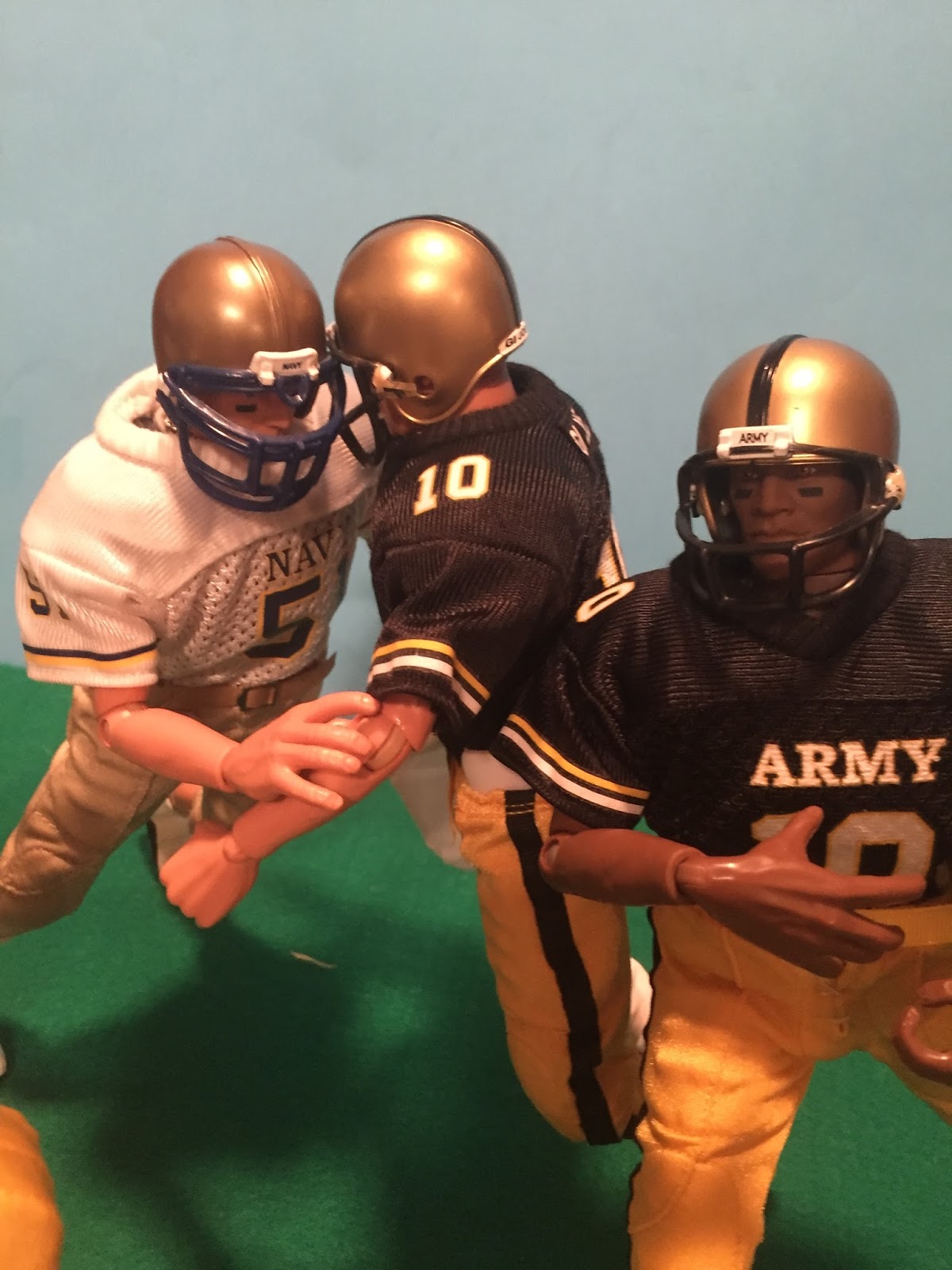 G.I. Jigsaw: GI Joe Army Navy Football Players