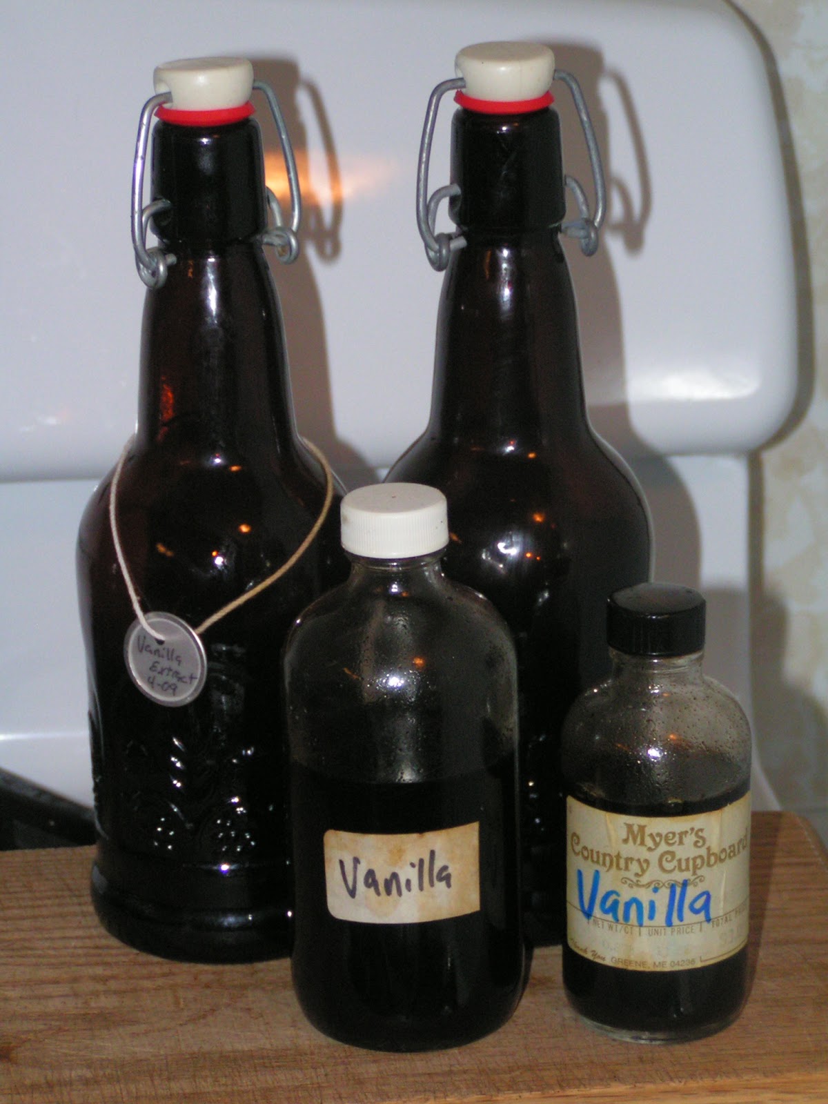 Blue Viola Farm: Vanilla extract