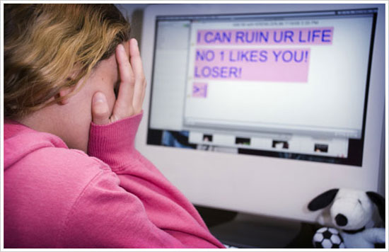 Ασφαλεια στο Διαδικτυο: Stop cyberbullying