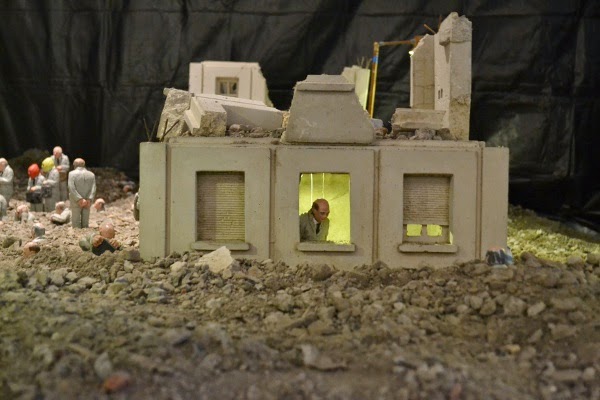 artbleat: ISAAC CORDAL SCULPTURES