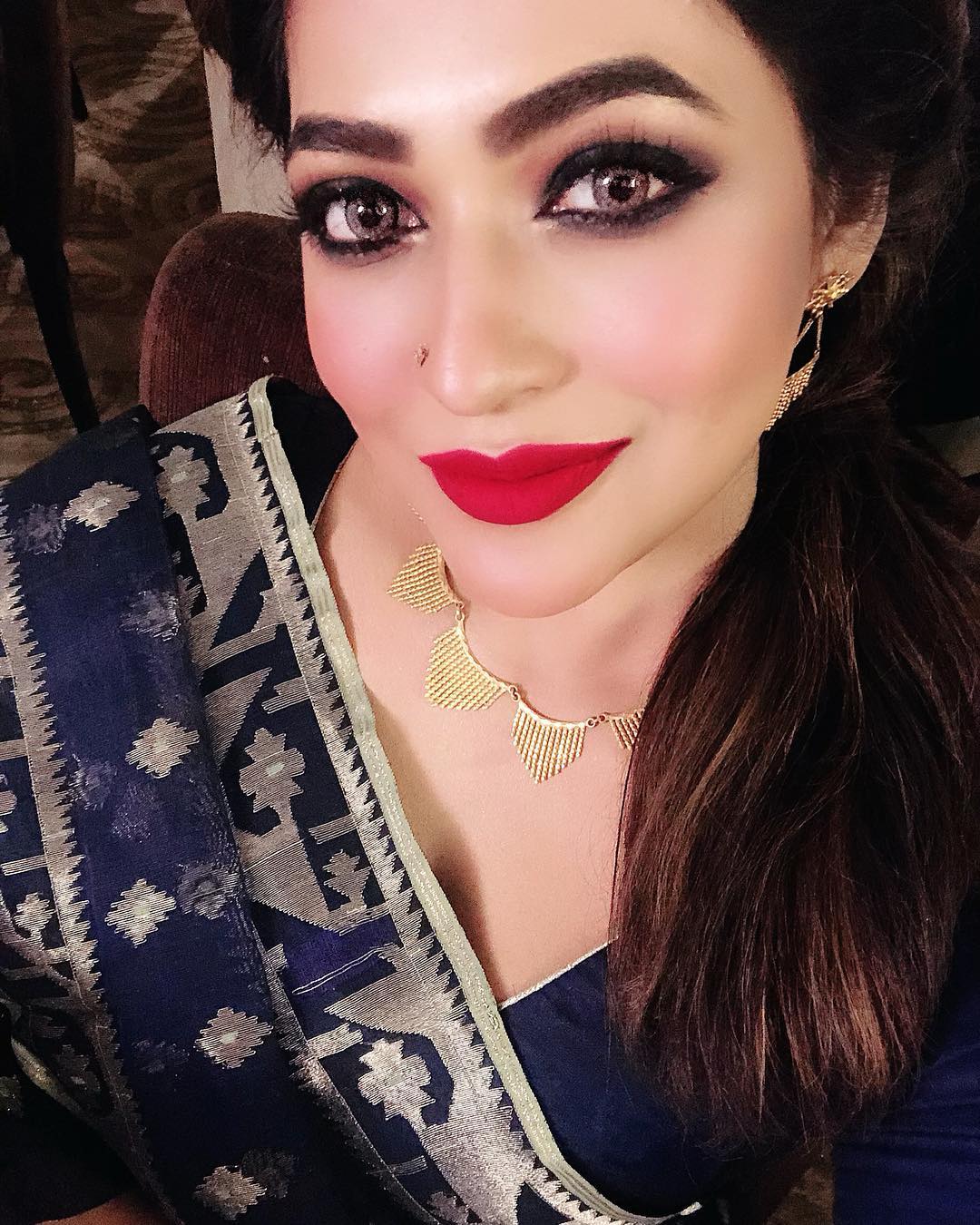 Bangladeshi Actress Azmeri Haque Badhon | Bangladeshi Model Azmeri ...