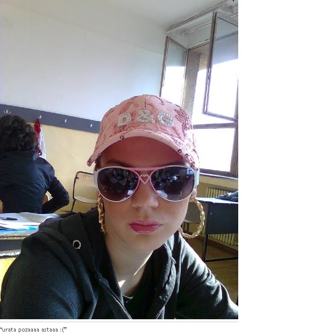 Opriti Planeta, vreau sa cobor.: Nevestica de smecher