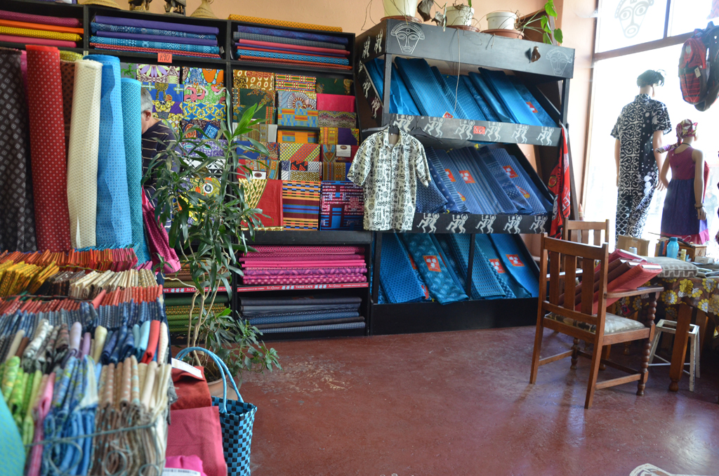 Doll Mum's blog: Jenny, Lexie, Annie and Emily's Cape Town adventures