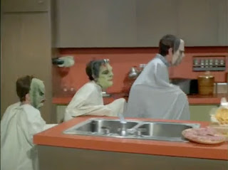 Brady Bunch - The Slumber Caper | Blood Curdling Blog of Monster Masks