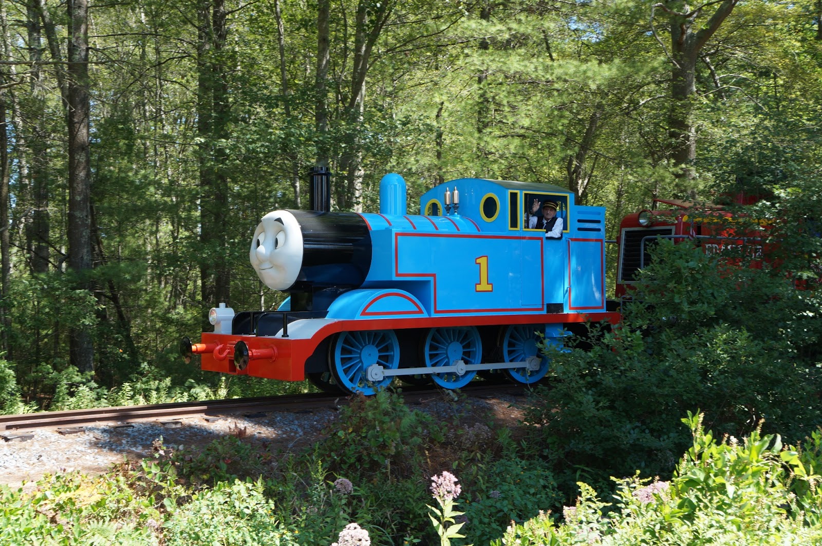 Evan and Lauren's Cool Blog: 8/20/15: Thomas Land Open at Edaville USA ...