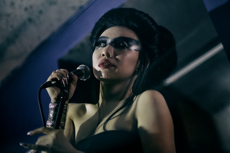 Fifi Rong - Since When ~ The Music Magazine