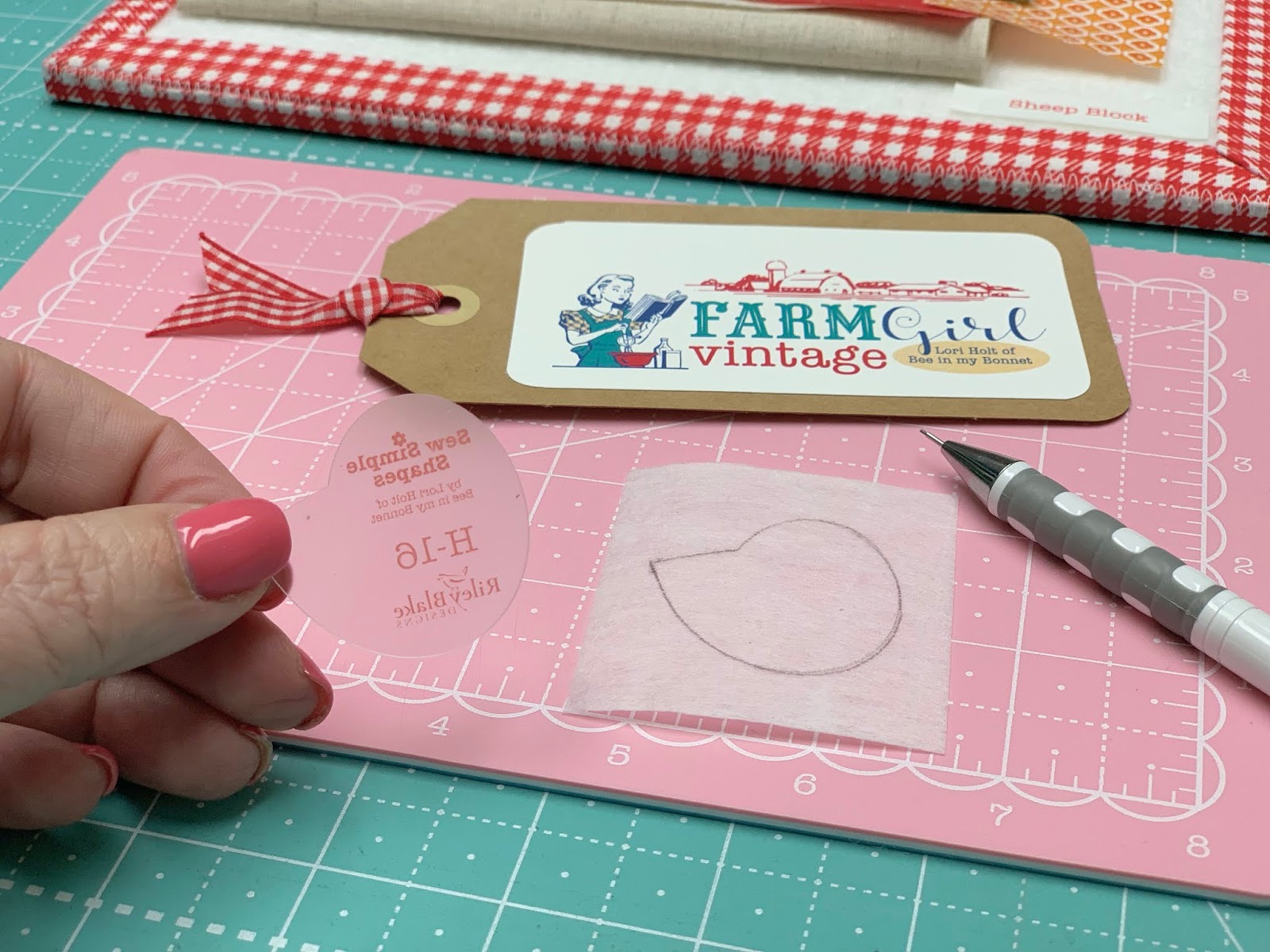 Bee In My Bonnet: Farm Sweet Farm - Week Two!!