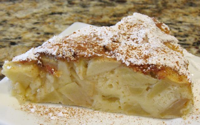 Becky Bakes, and cooks too!: Apple Sharlotka