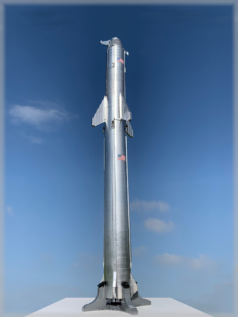 Support for a SpaceX Starship & Super Heavy LEGO set | human Mars